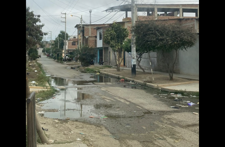 A.H. 7 de junio inundado de desagües y basura – Hechicera